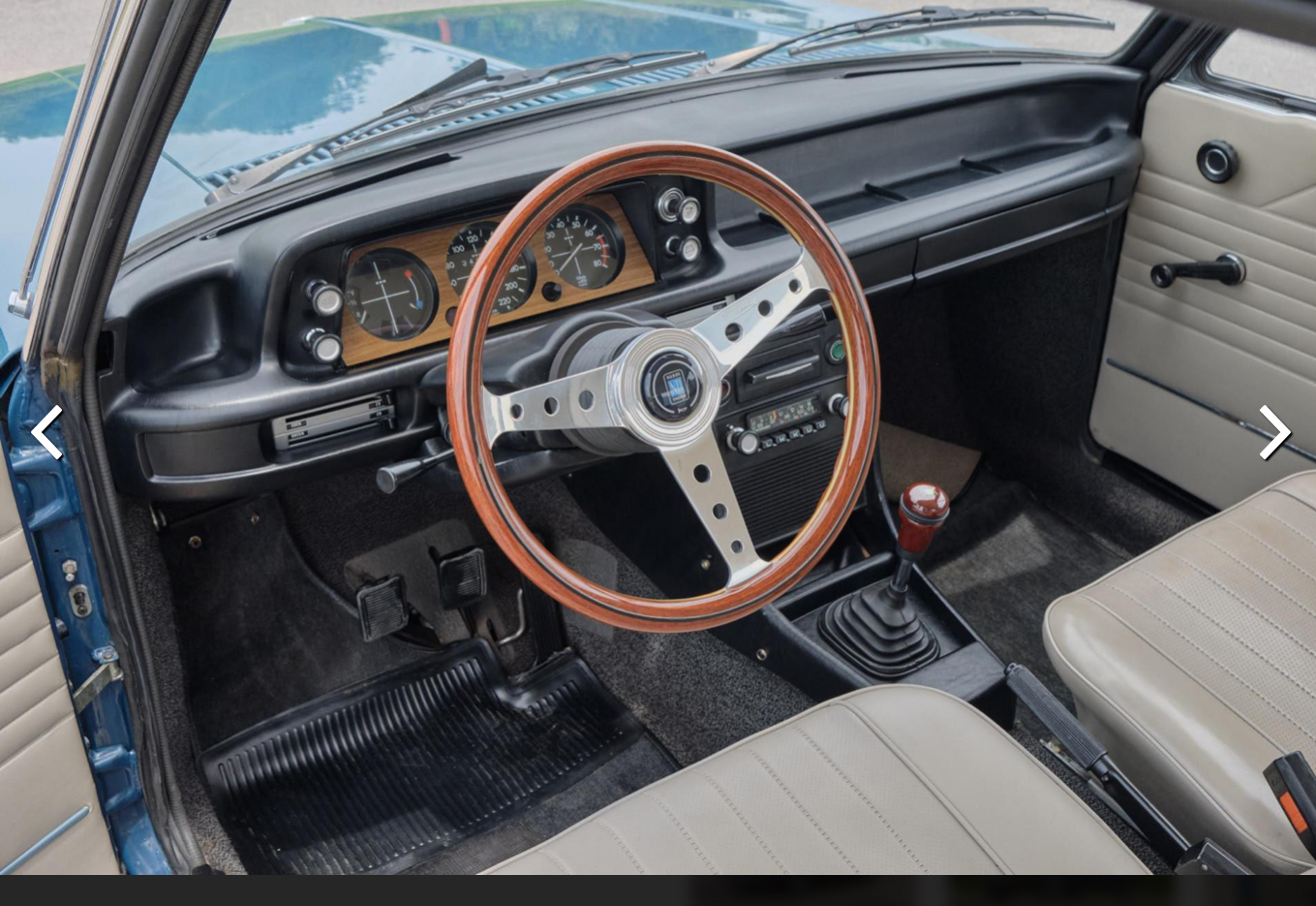 Bmw 2002 Interior