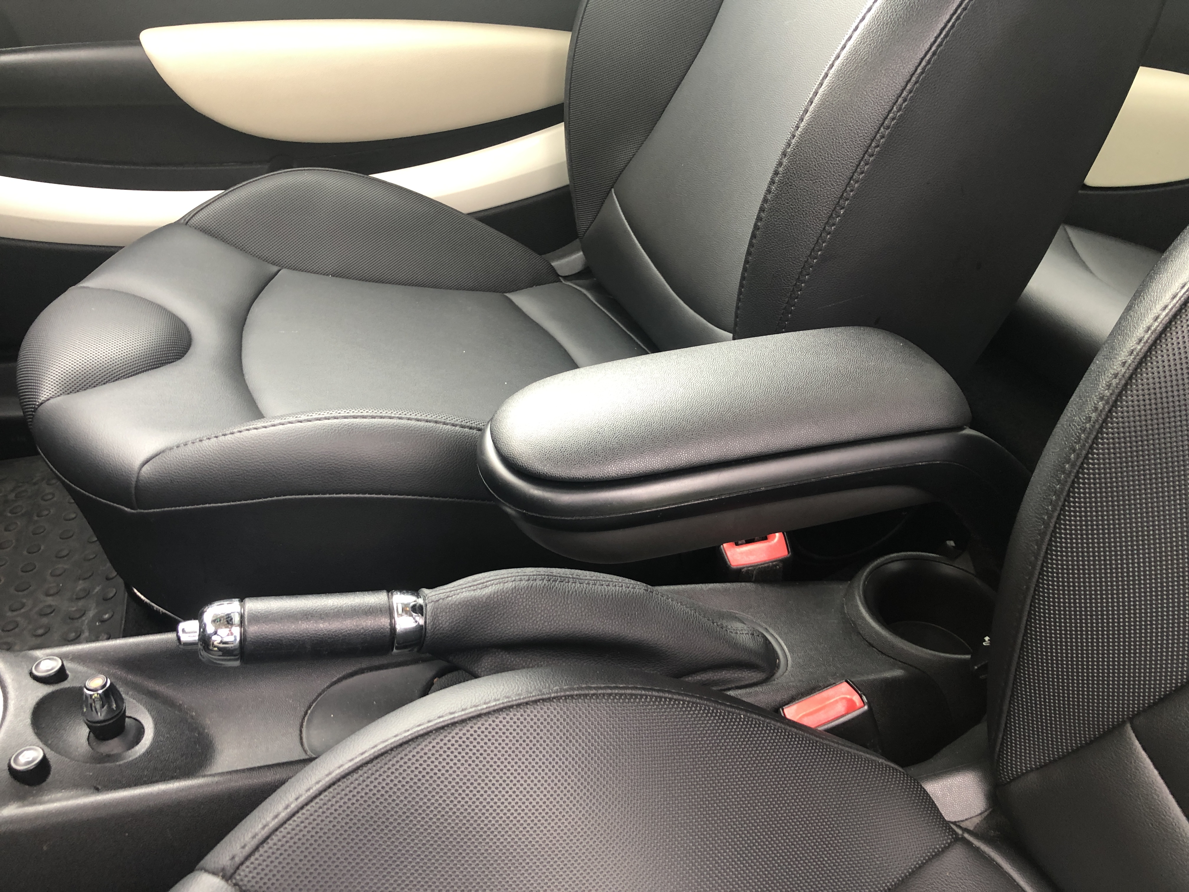 Mini Cooper Arm Rest