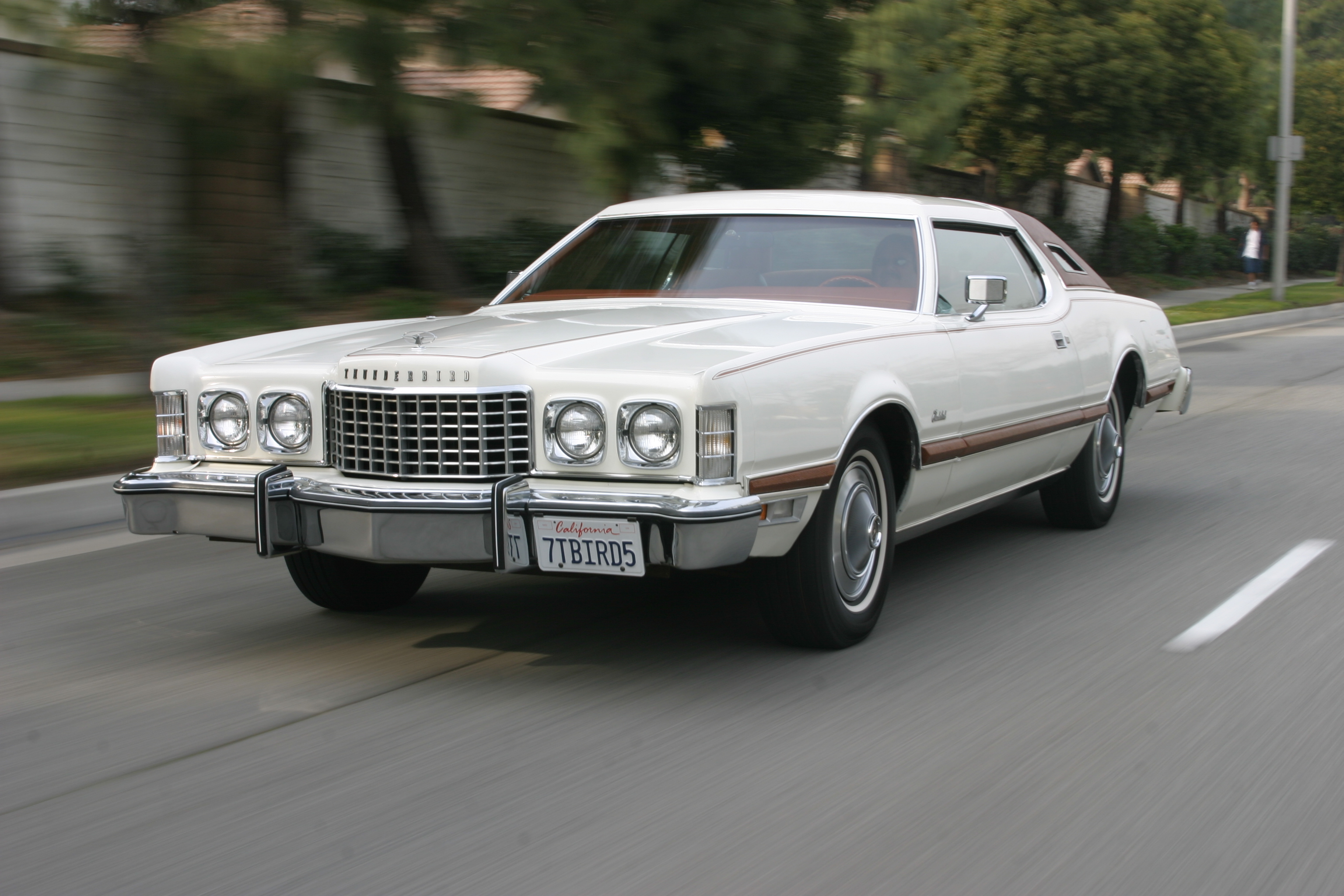 1975 Ford Thunderbird